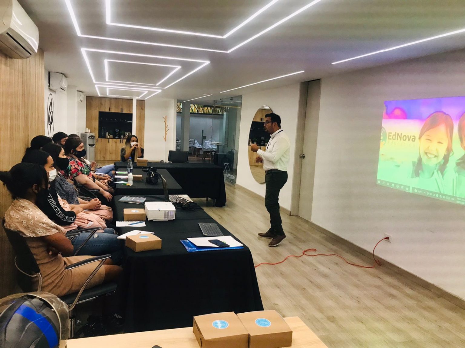 EdNova Education para el sector Empresarial | EdNova Education